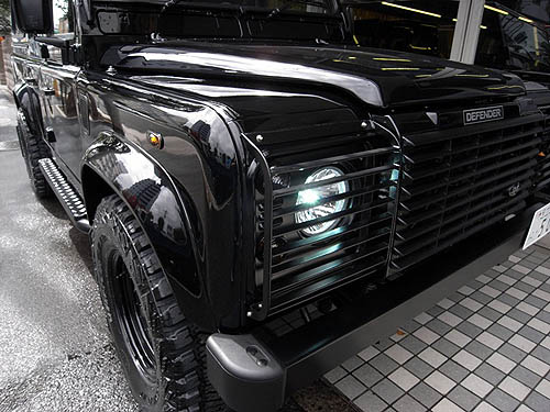 Defender 110 Black 2003 SAS