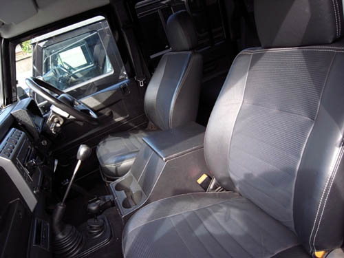 Defender 110 Black 2003 SAS